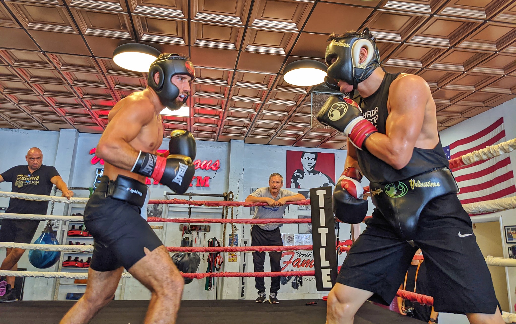 Hadribeaj me 7 nëntor ngjitet në ring – www.kosovaboxing.org